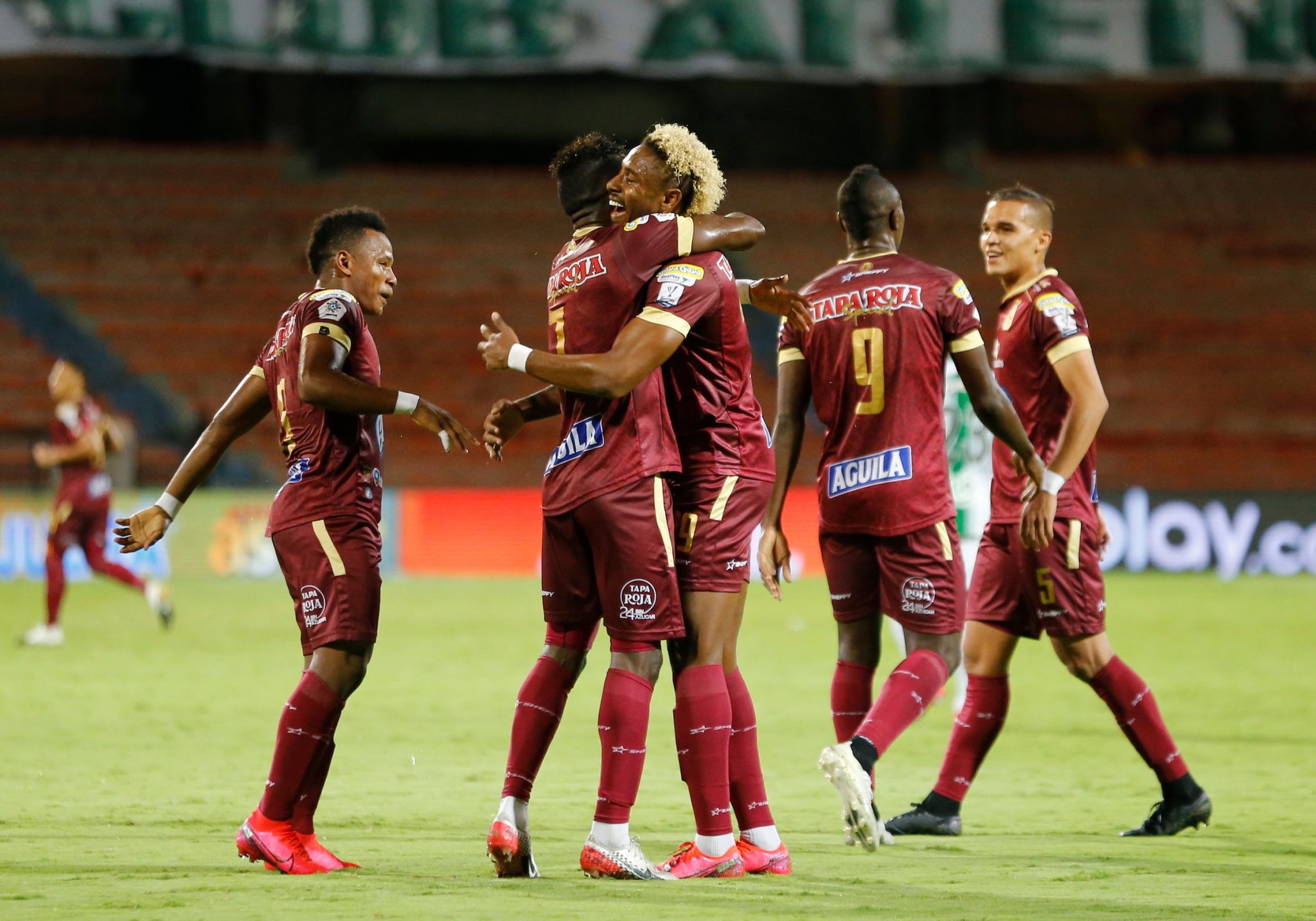 Tolima con victoria puso al día la Liga
